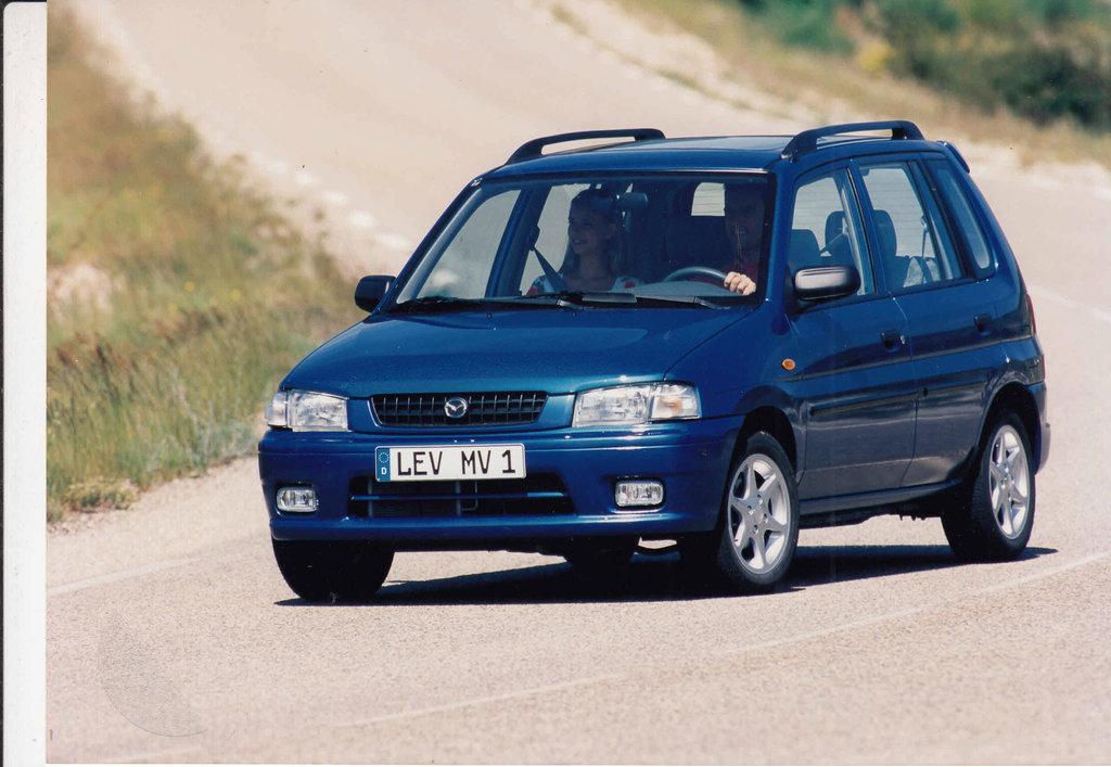Pressefoto Mazda Demio 1998 prf-734 kaufen - Histoquariat
